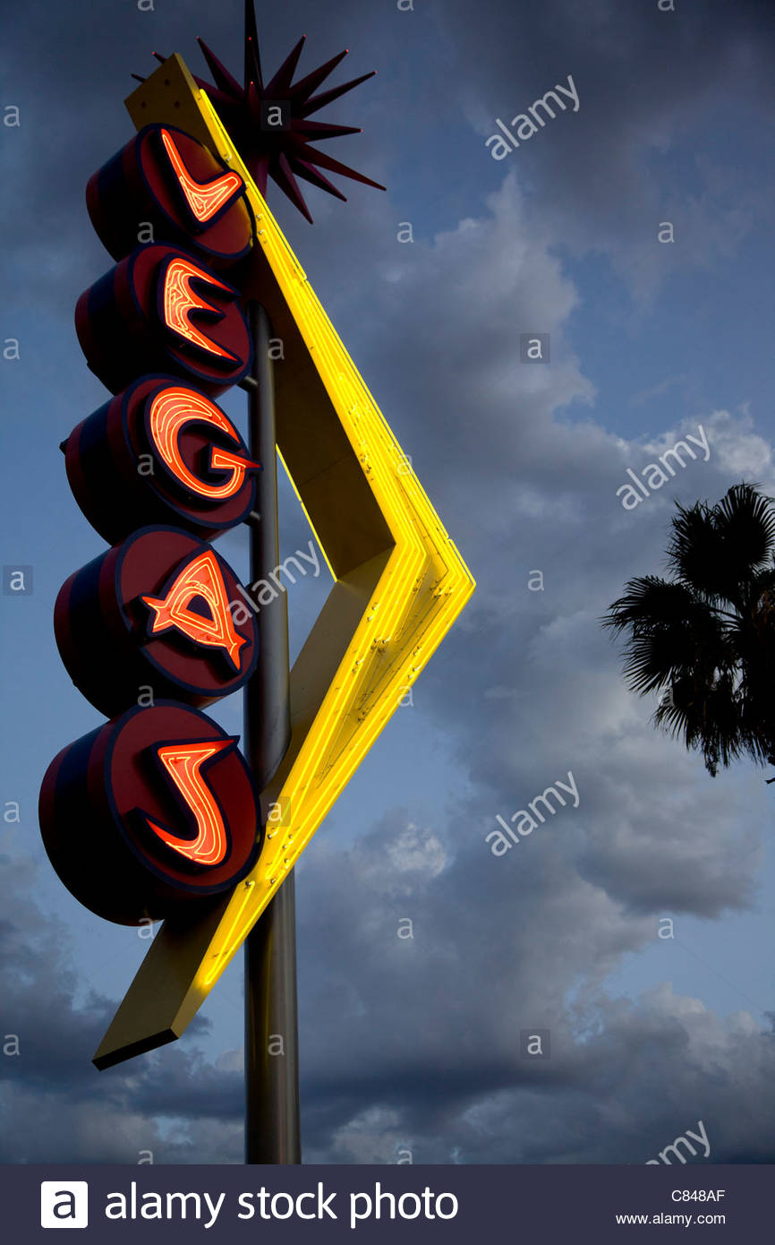 Old Las Vegas Neon Stock Photos & Old Las Vegas Neon Stock Images - Alamy