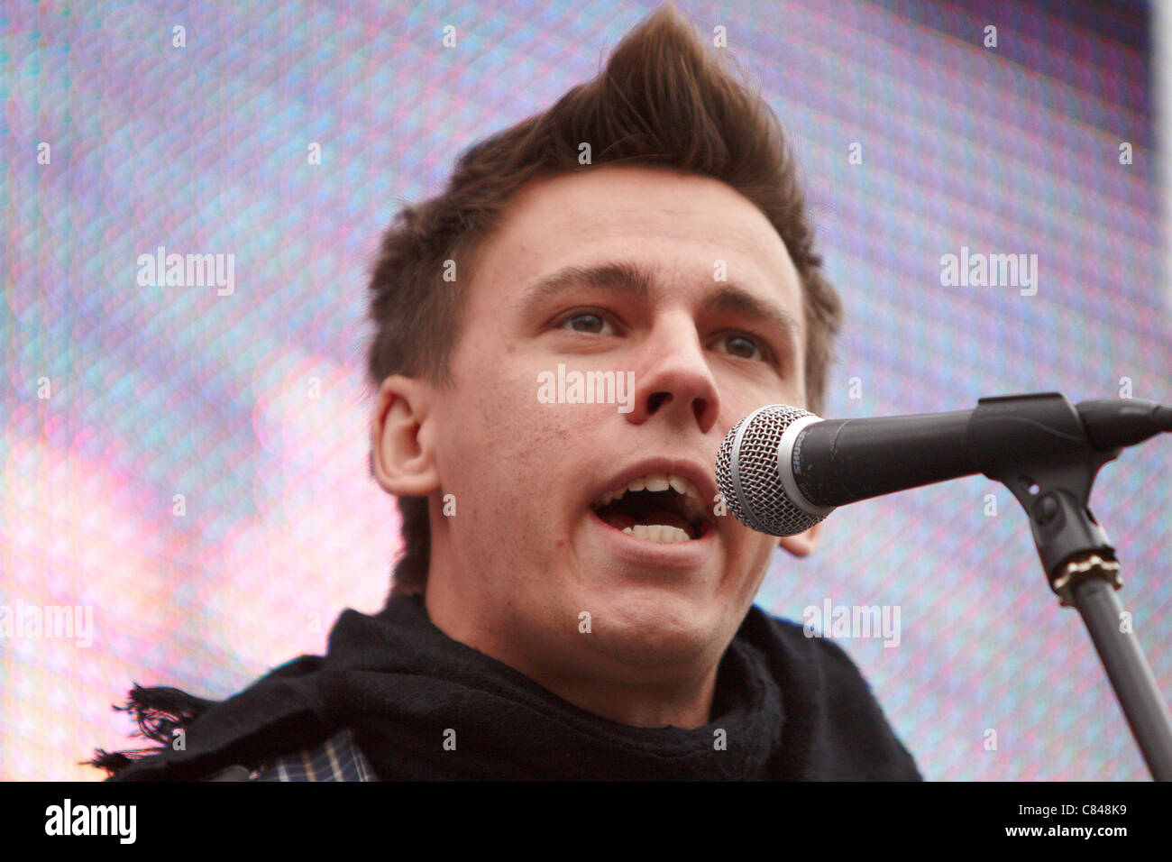 ukuncut founder Daniel Garvin addresses the Anti War Mass Assembly on ...