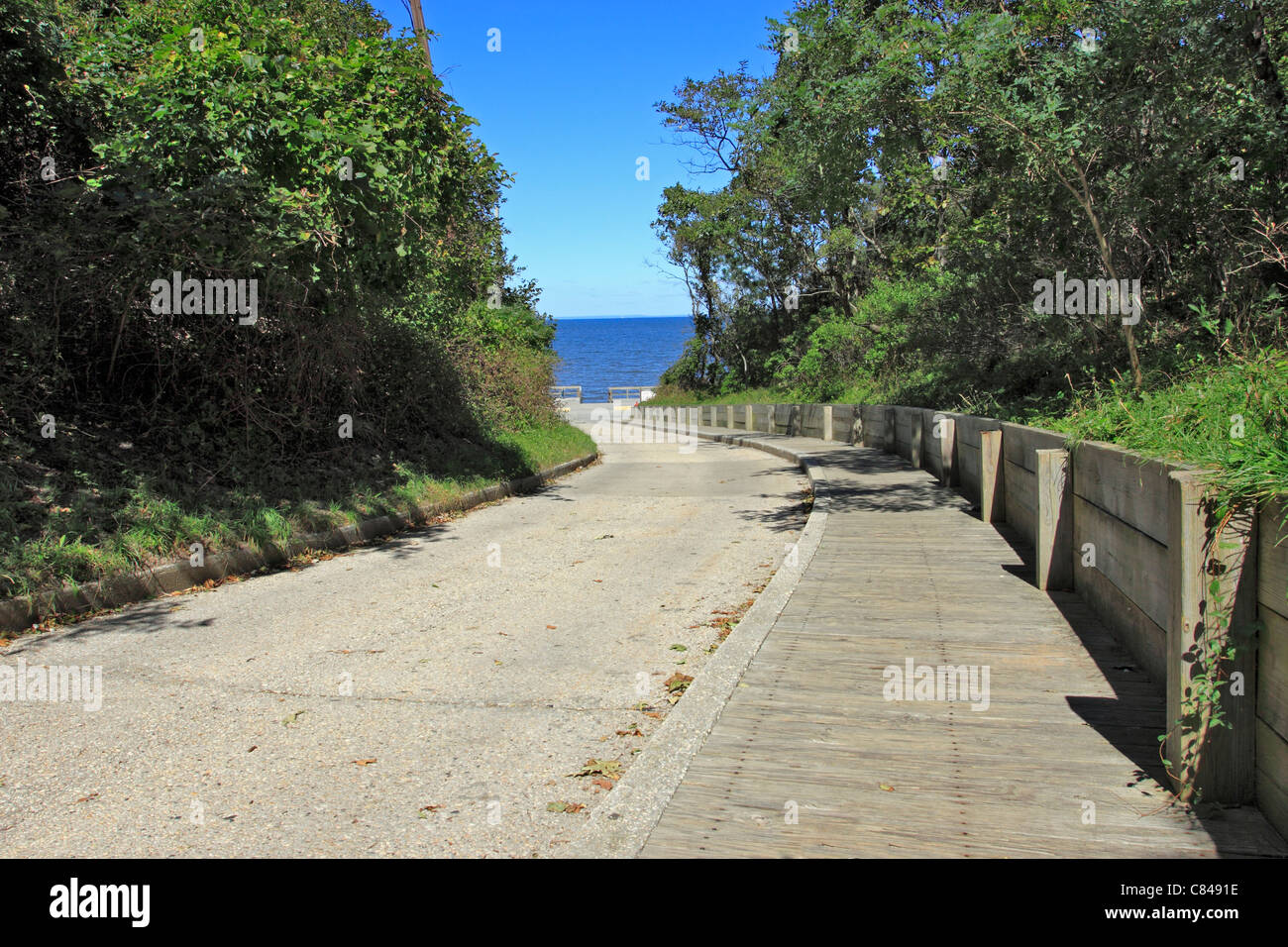 Steep hill beach hi-res stock photography and images - Alamy