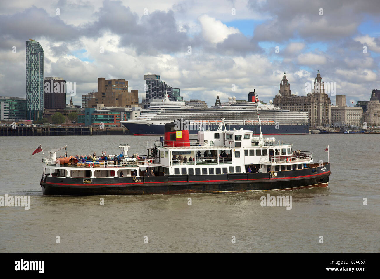 Elizabeth ferry hi-res stock photography and images - Alamy