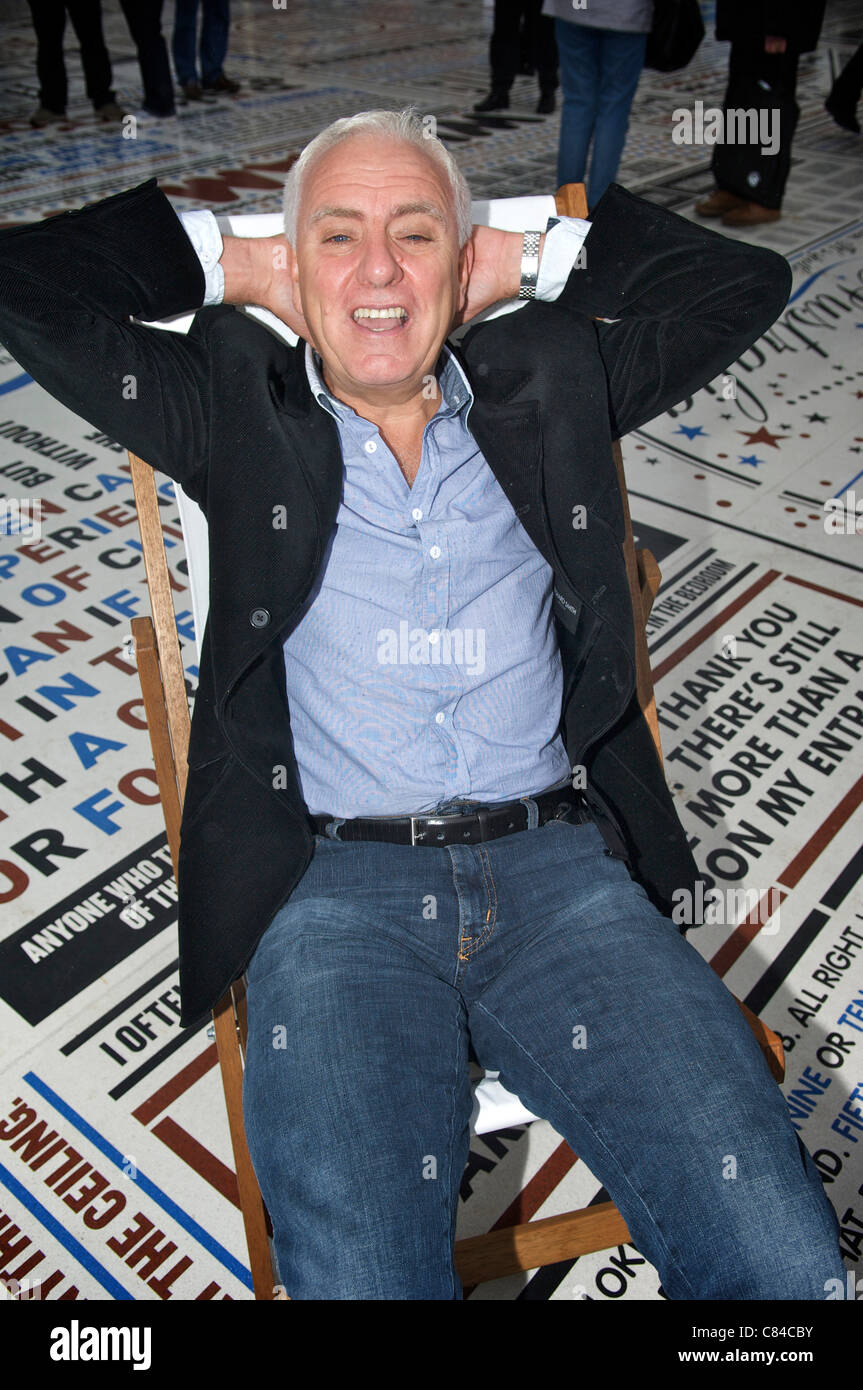 Dave spikey hi-res stock photography and images - Alamy