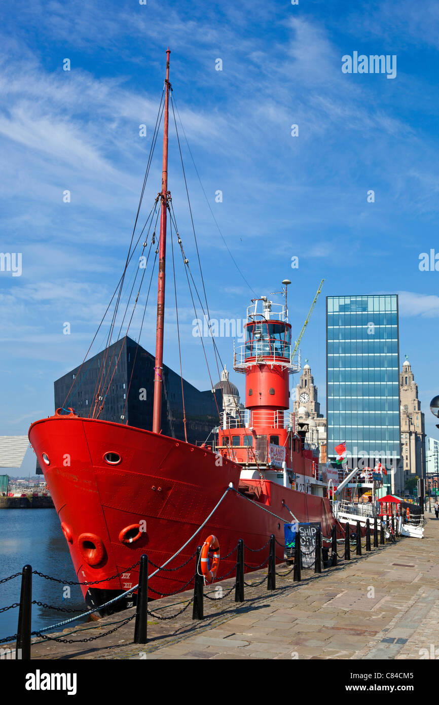 The planet lightship hi-res stock photography and images - Alamy