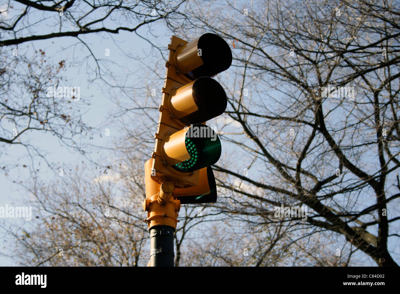 New york city traffic signal hi-res stock photography and images - Alamy