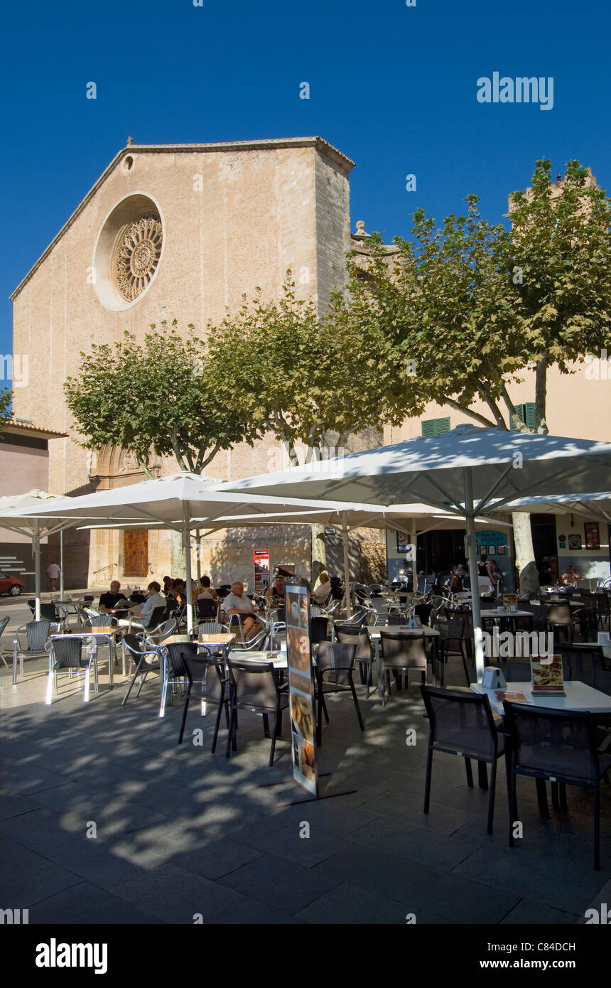 Mallorca, Pollenca, Placa Mayor, Church of Nostra Senyora dels Angels ...