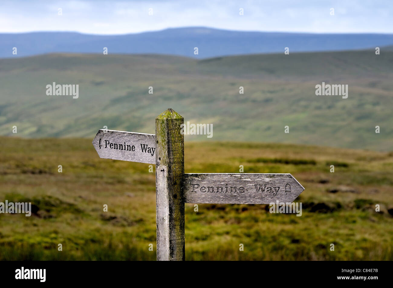 Sign post for the Pennine Way Tan Hill,North Yorkshire Stock Photo - Alamy