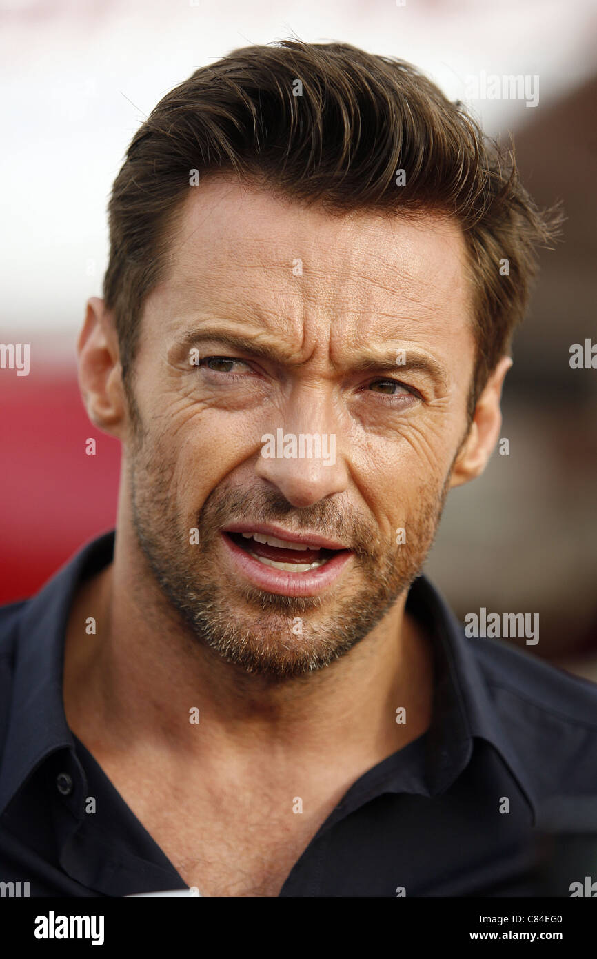 HUGH JACKMAN VIRGIN AMERICA UNVEILS DREAMWORKS PICTURES "REAL STEEL ...
