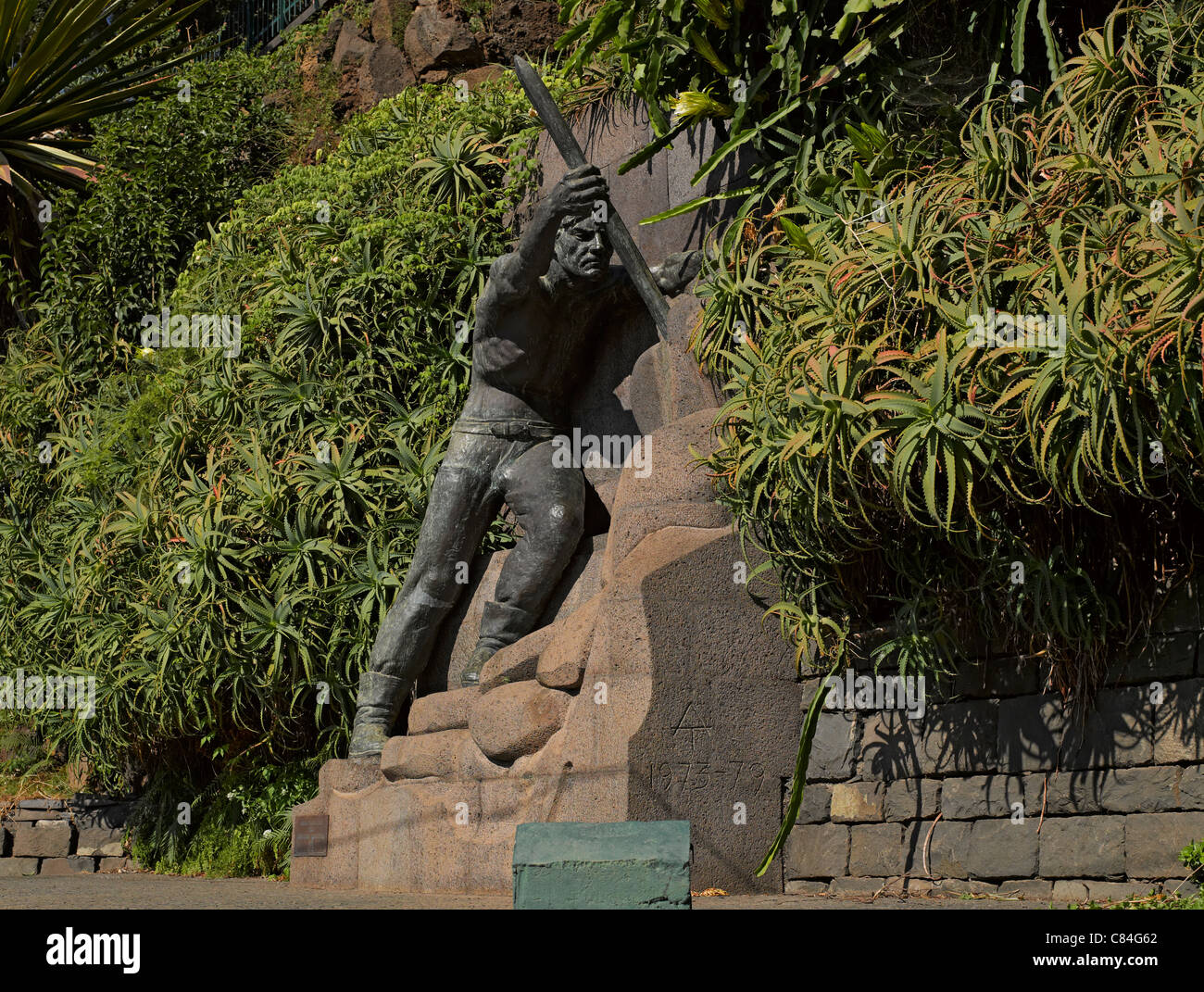 Funchal madeira statue hi-res stock photography and images - Alamy