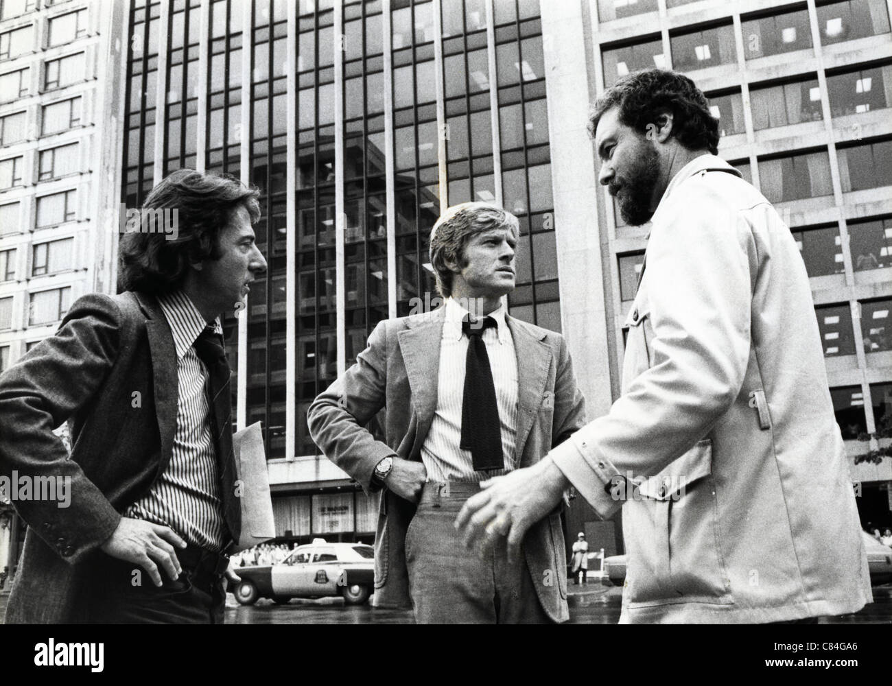 Alan pakula dir dustin hoffman robert redford hi-res stock photography ...