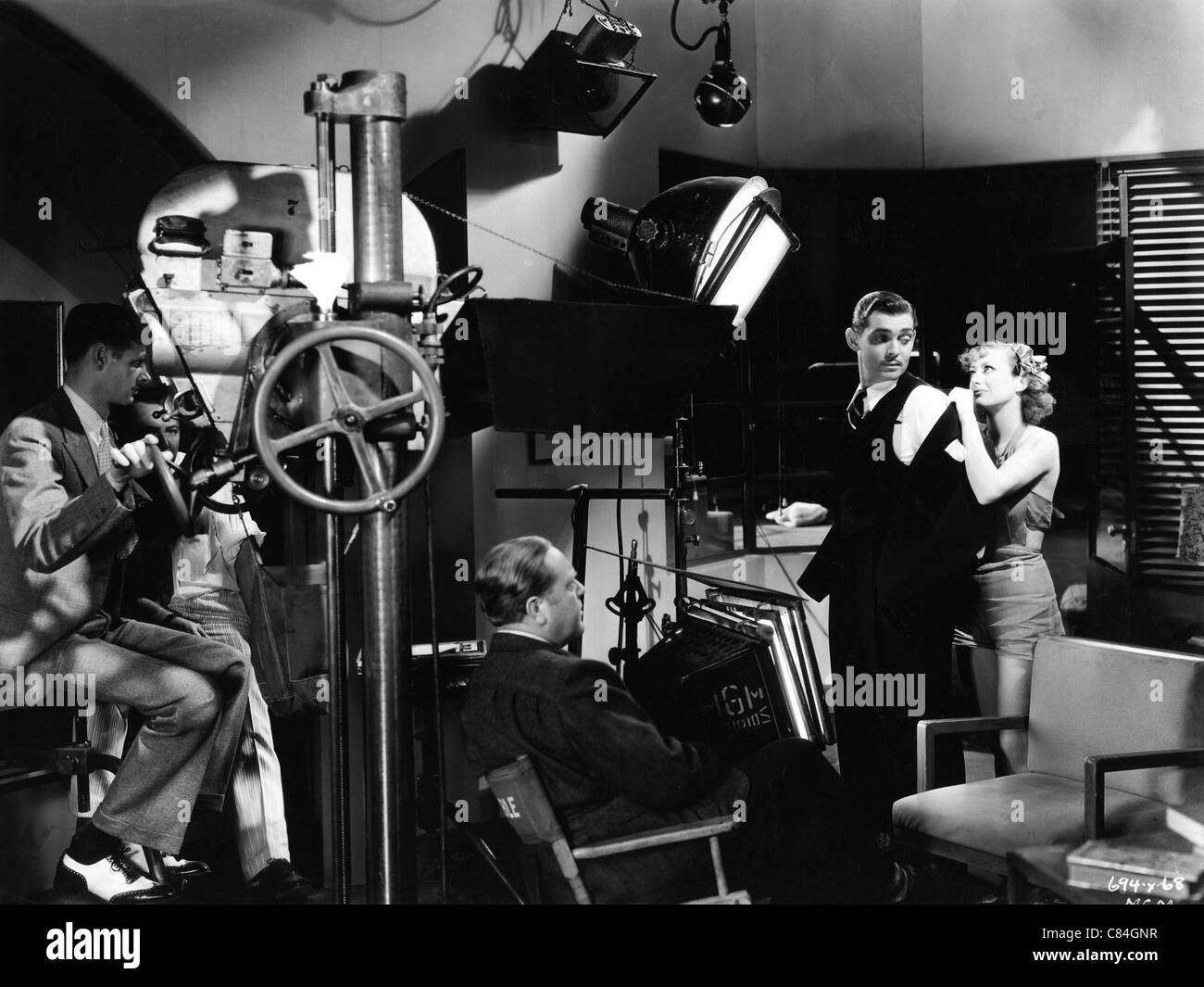 DANCING LADY (1933) JOAN CRAWFORD, CLARK GABLE ROBERT Z. LEONARD (DIR ...