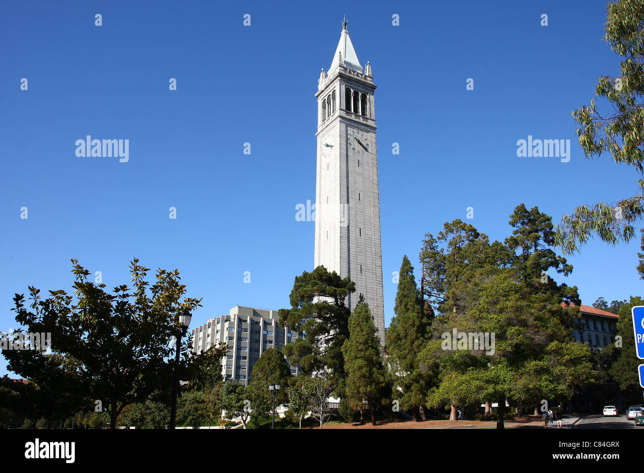 SATHER TOWER BERKELEY UNIVERSITY OF CALIFORNIA BERKELEY CALIFORNIA USA ...