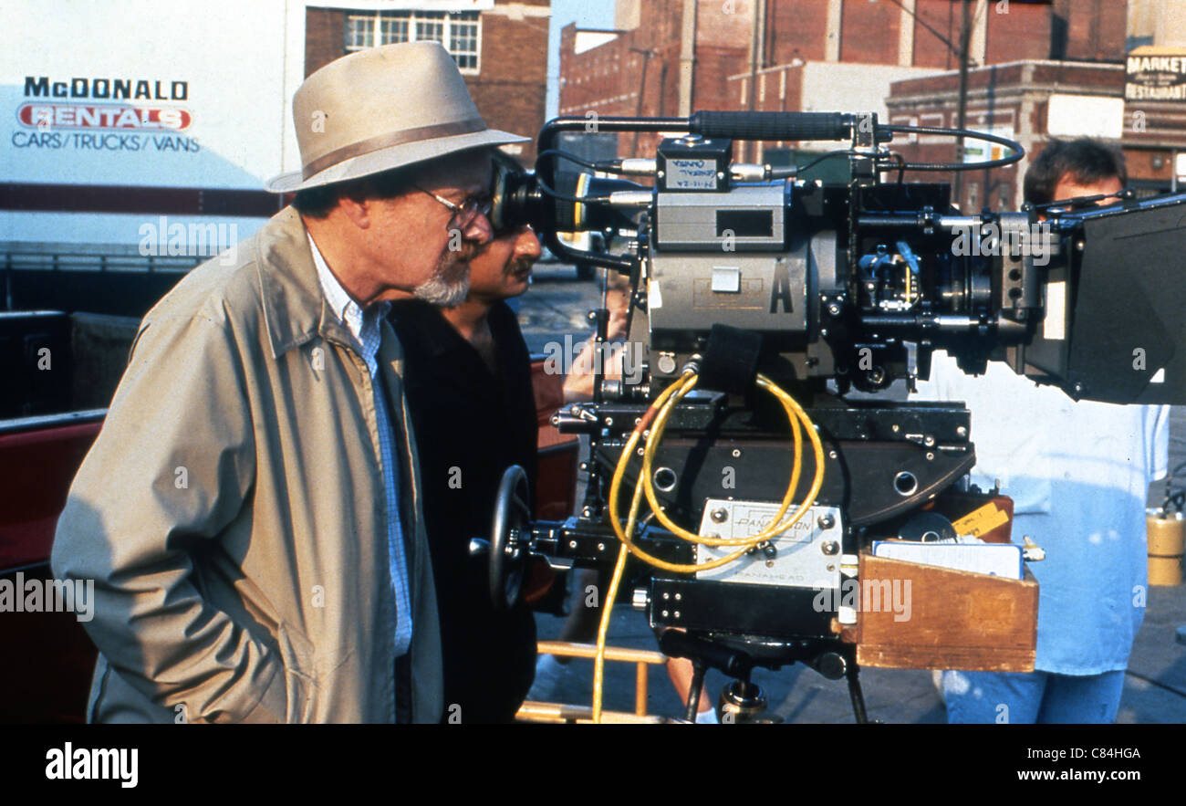 ALAN PAKULA (DIR Stock Photo - Alamy