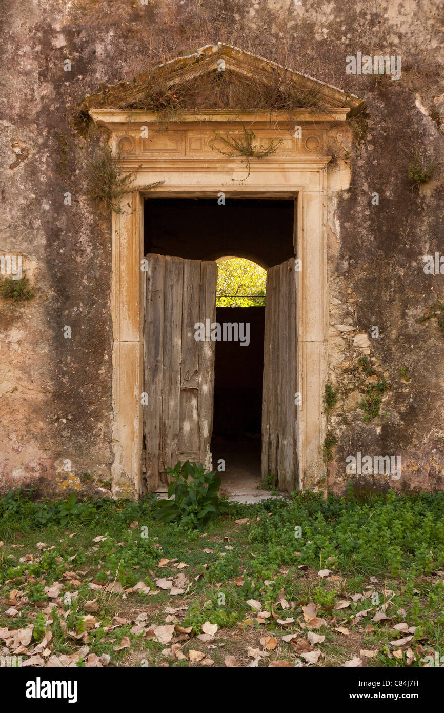Old Abandoned building facade Stock Photo - Alamy