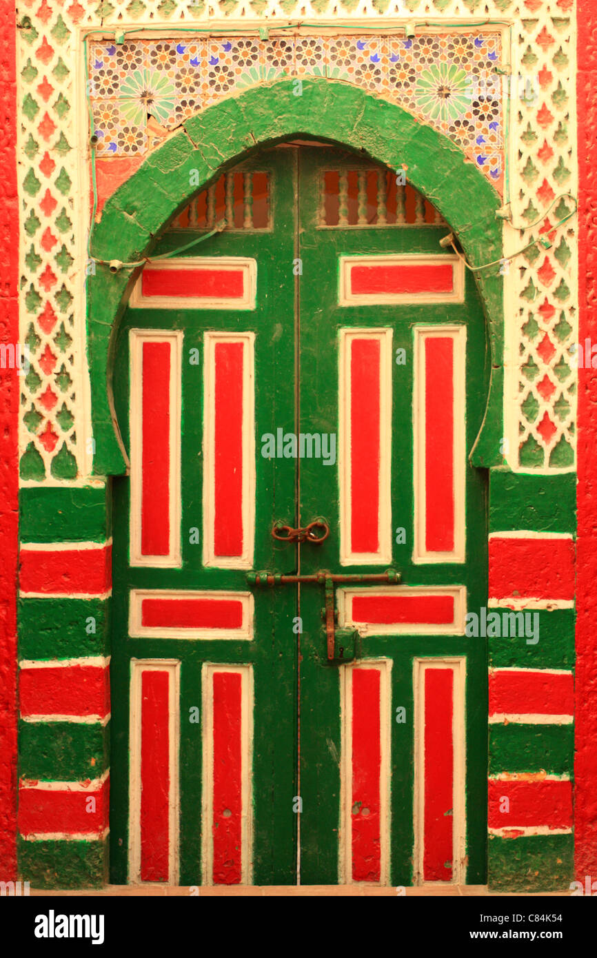 Archway africa hi-res stock photography and images - Alamy