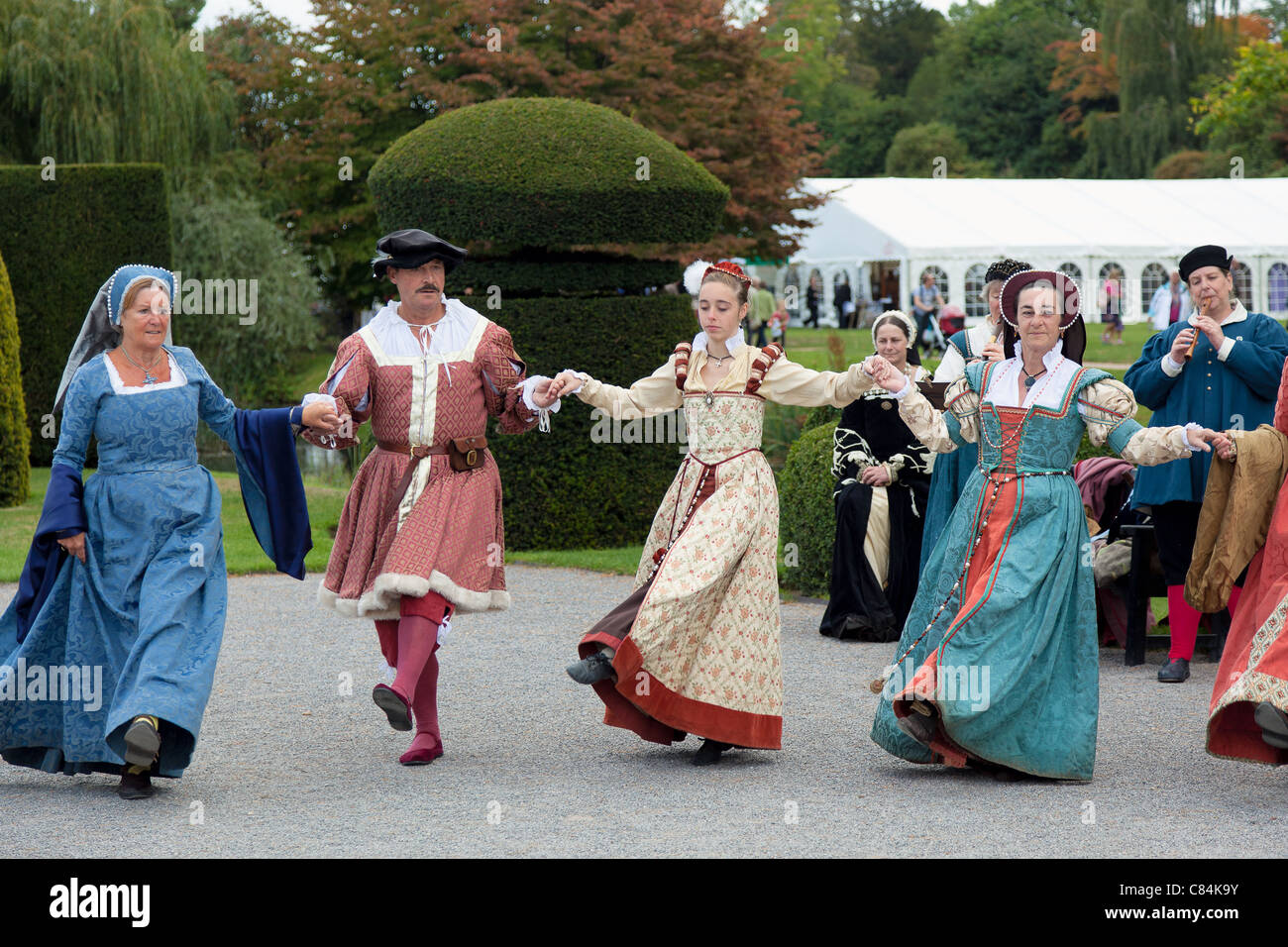 Line dancing the old fashioned way Stock Photo - Alamy
