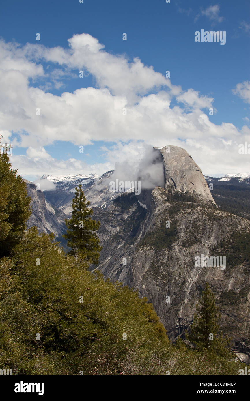 Clouds half dome hi-res stock photography and images - Alamy