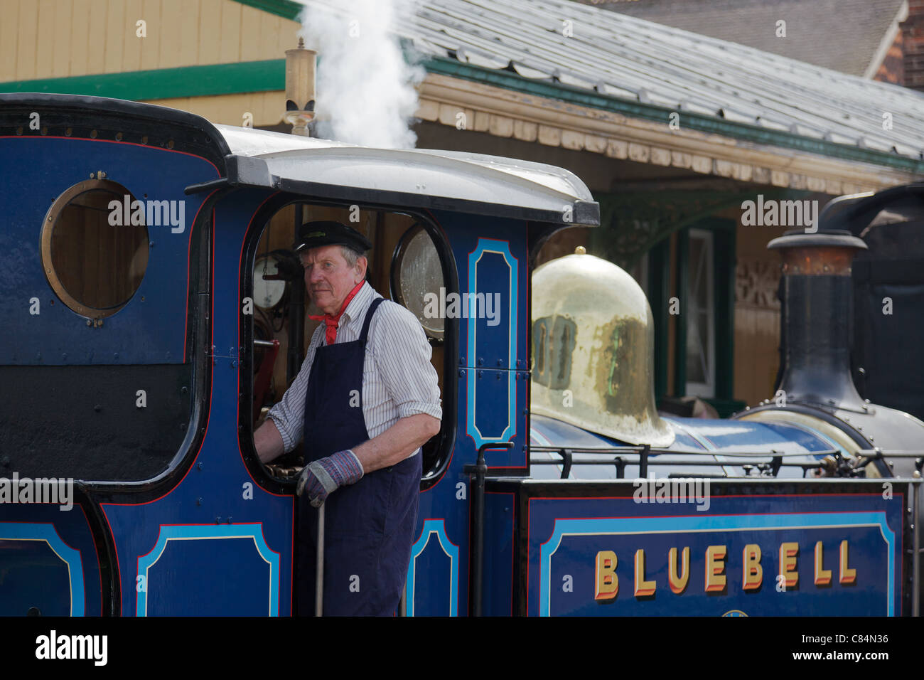 British train driver uniform hi-res stock photography and images - Alamy