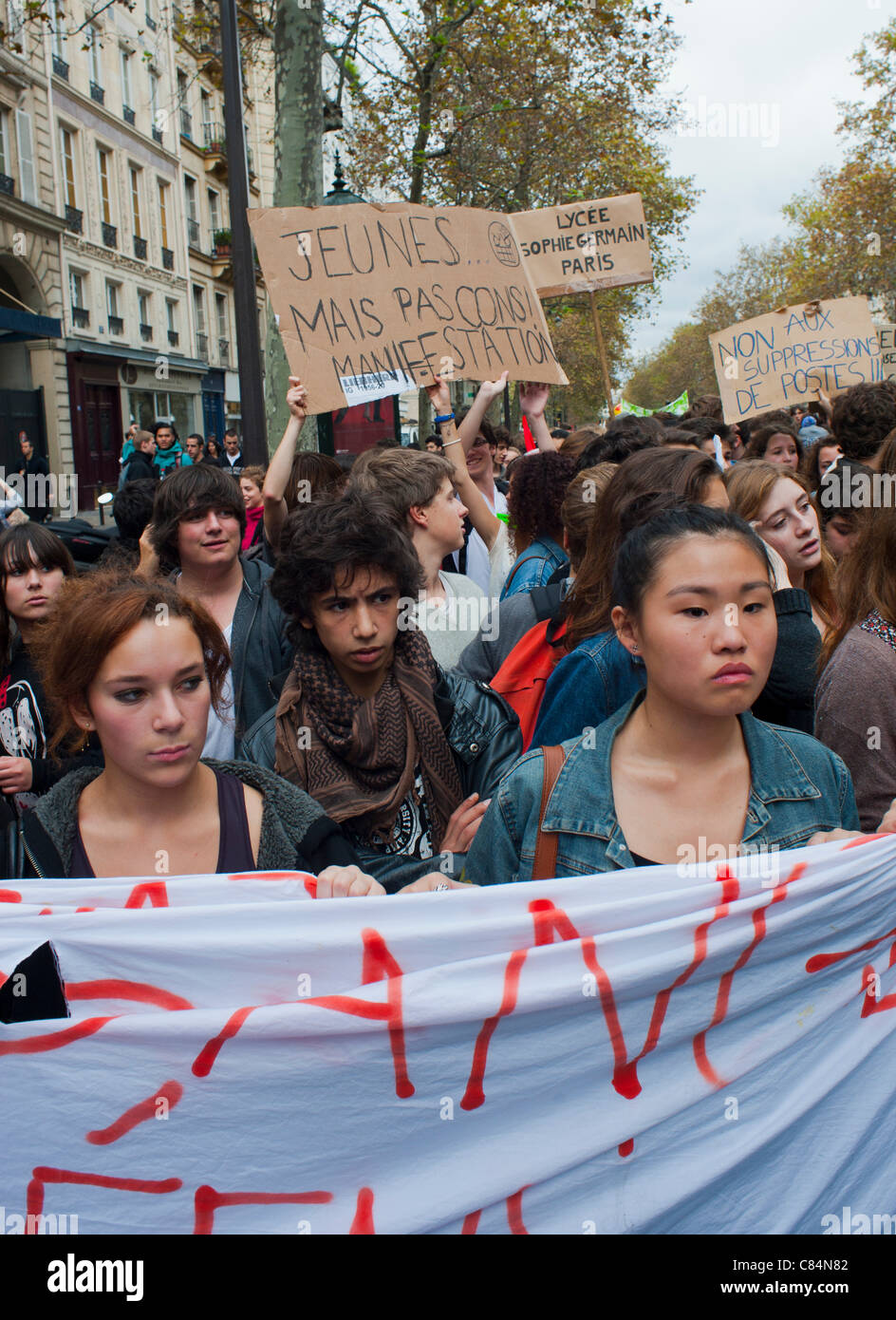 Diverse student france hi-res stock photography and images - Alamy