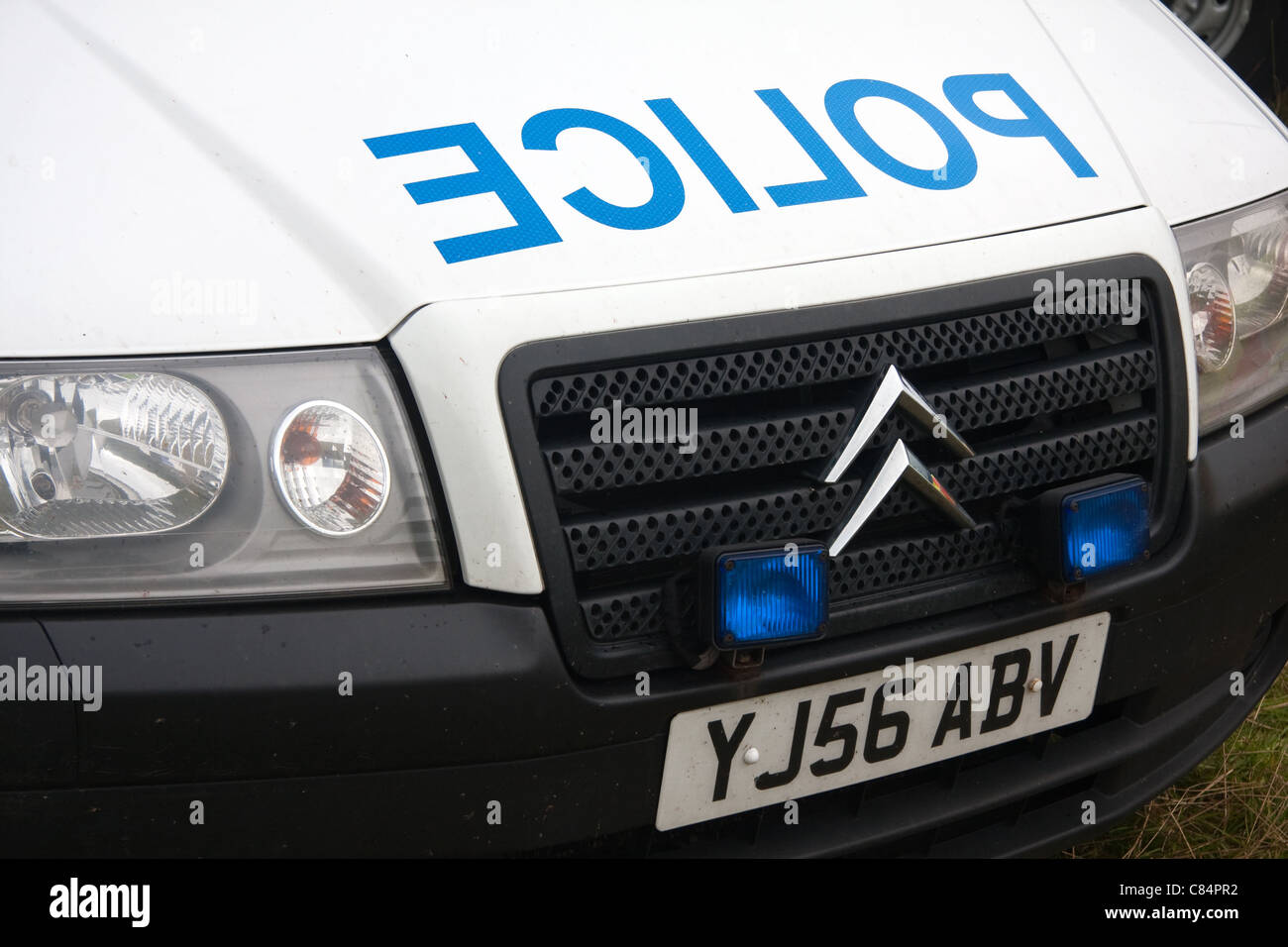 Police van hi-res stock photography and images - Alamy