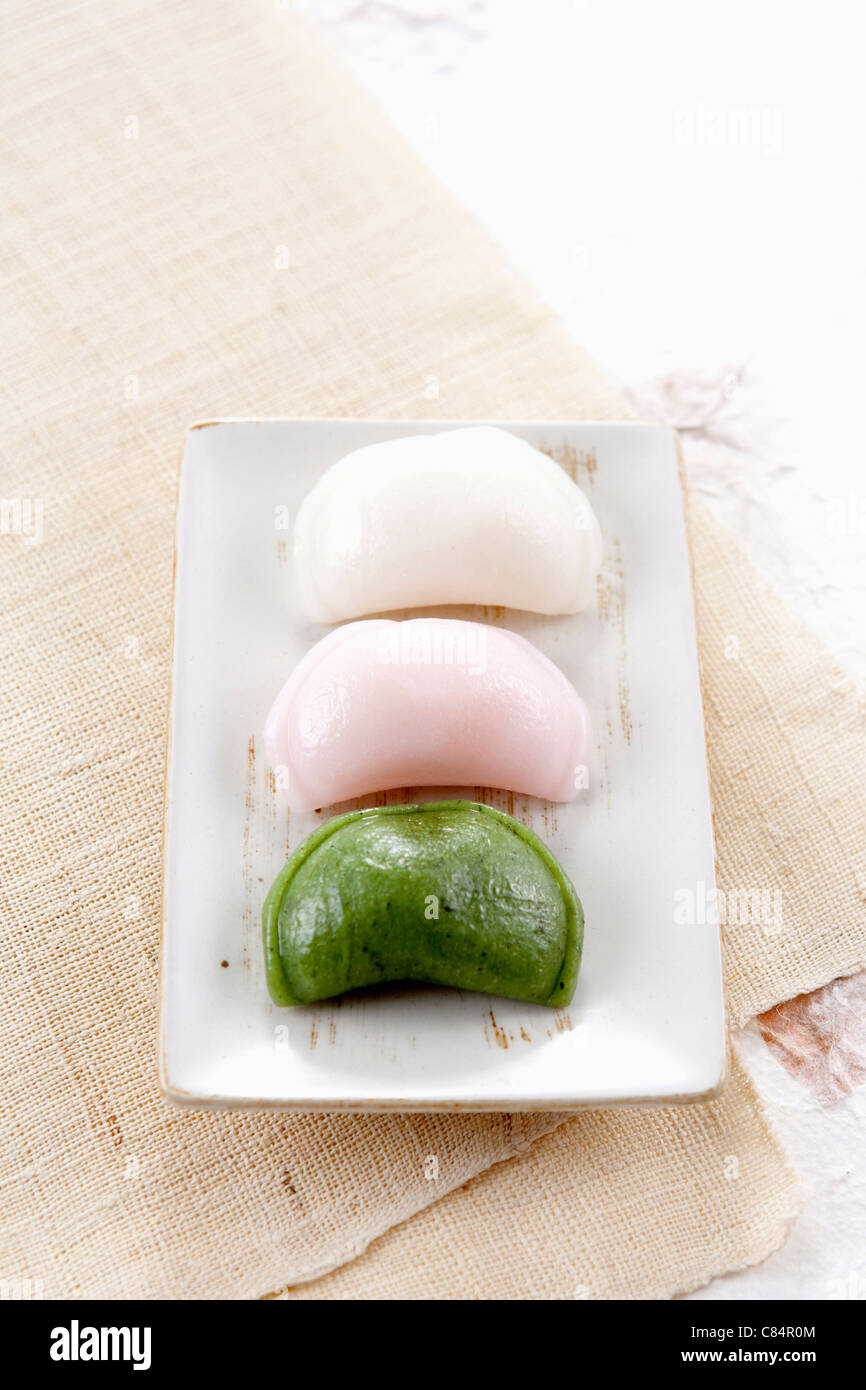 Korean rice cake on the dish Stock Photo - Alamy