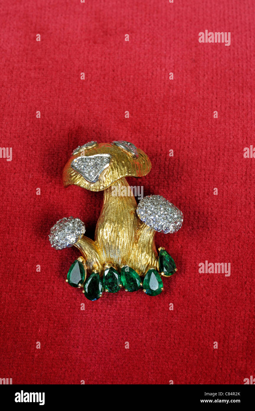 Yellow gold, emerald and diamond toadstool brooch, England, UK, Great ...