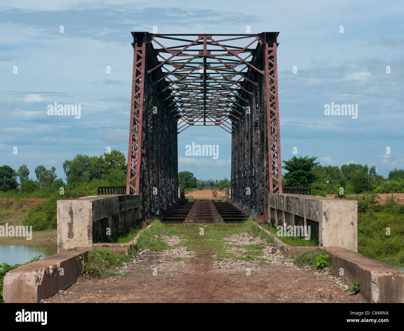 Sisophon railway hi-res stock photography and images - Alamy
