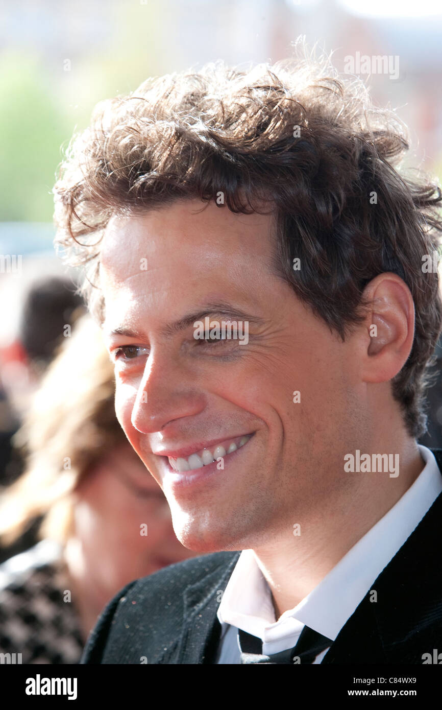 Suit Actor High Resolution Stock Photography and Images - Alamy