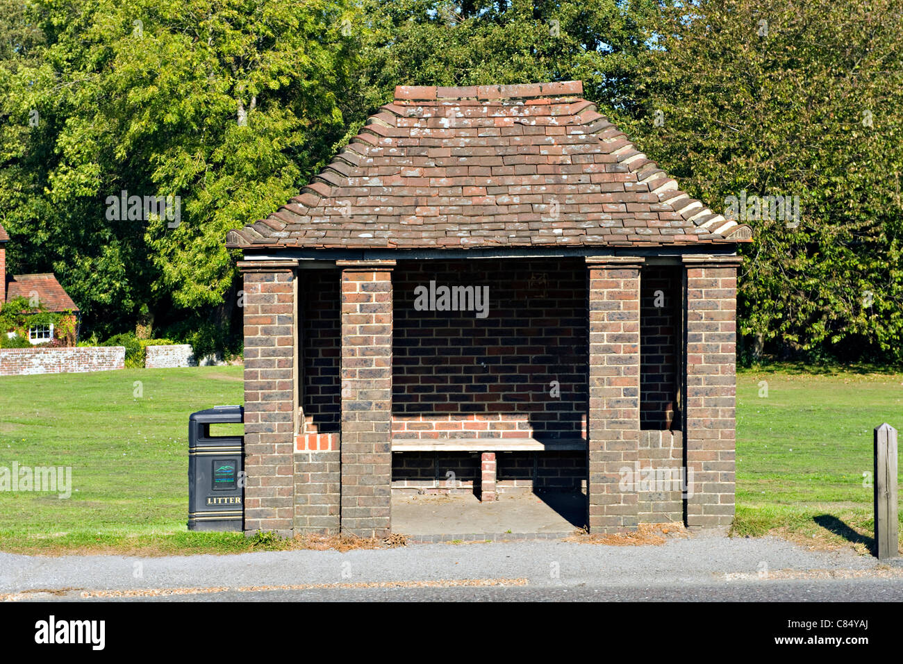 Brick built bus stop in Newick, Sussex, UK Stock Photo - Alamy
