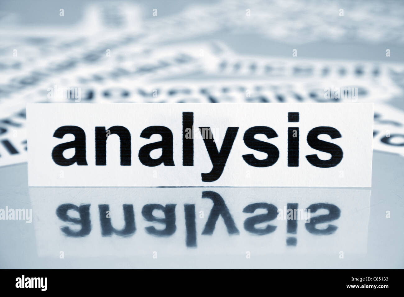 Technical analysis review hi-res stock photography and images - Alamy