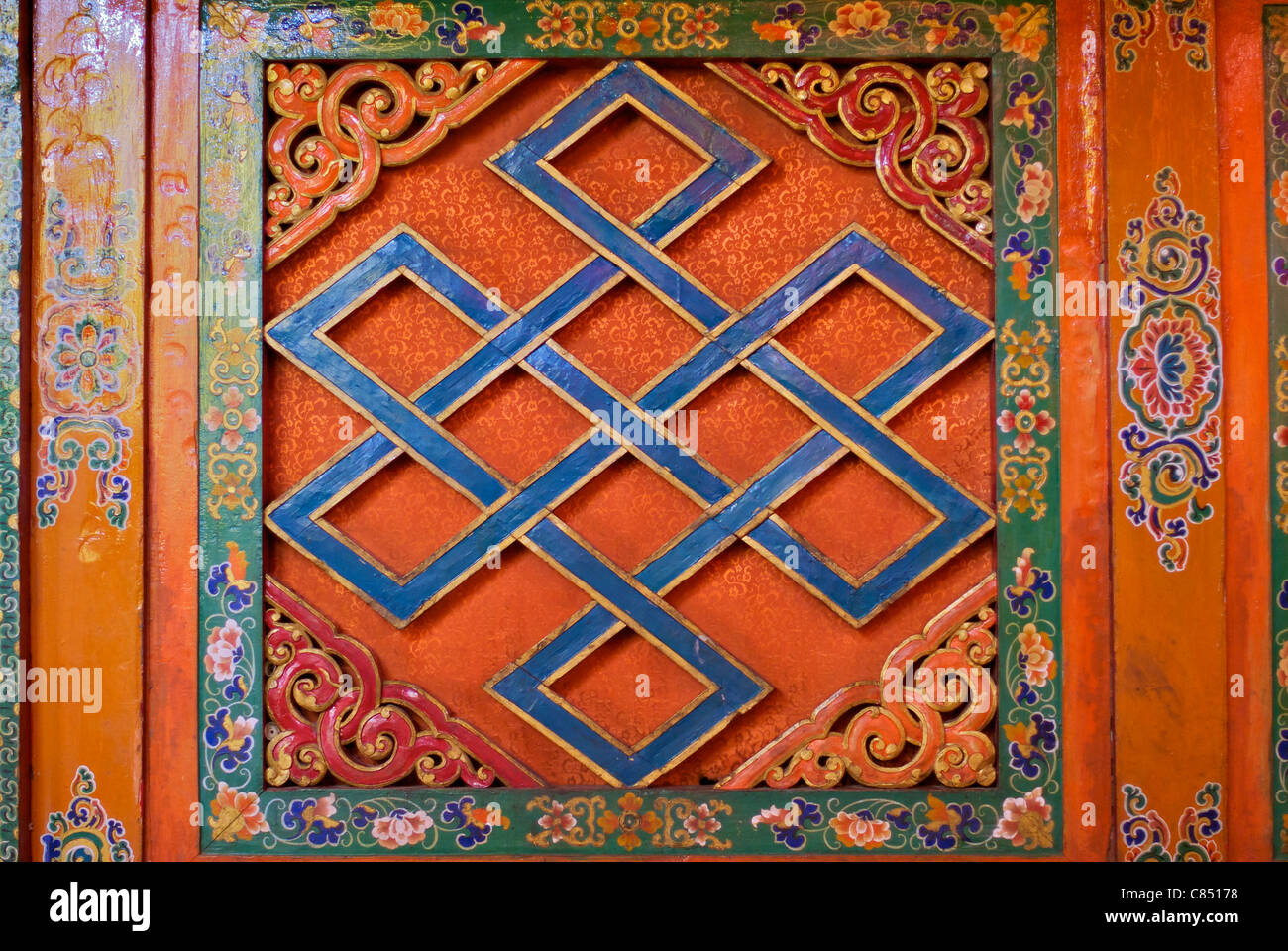 Tibetan buddhist motif hi-res stock photography and images - Alamy