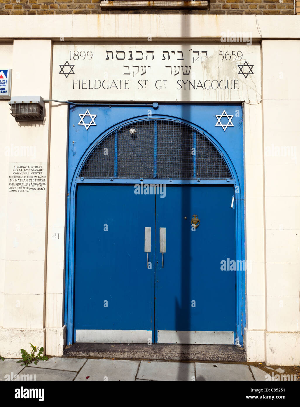 Fieldgate Street Synagogue, Tower Hamlets, London, England, UK Stock ...