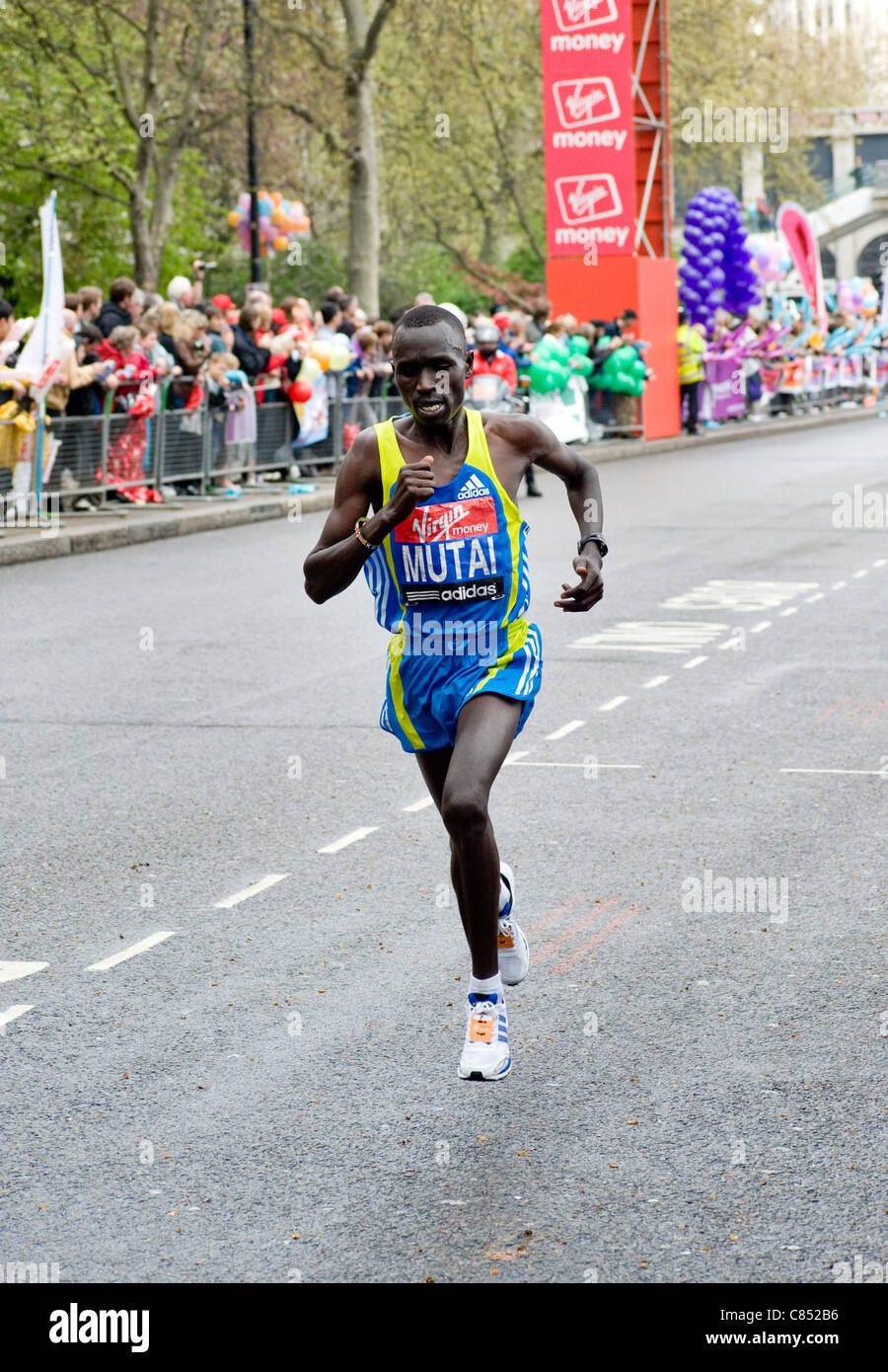 Emmanuel Mutai High Resolution Stock Photography and Images - Alamy