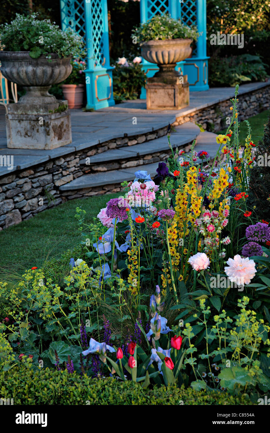 Victorian Aviary High Resolution Stock Photography and Images - Alamy