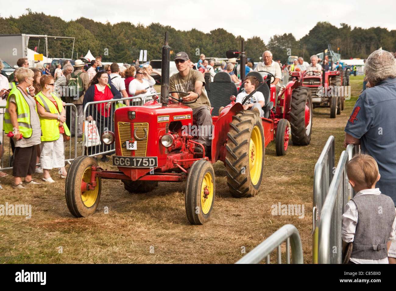 Old tractors at the alresford show 2011 hi-res stock photography and ...
