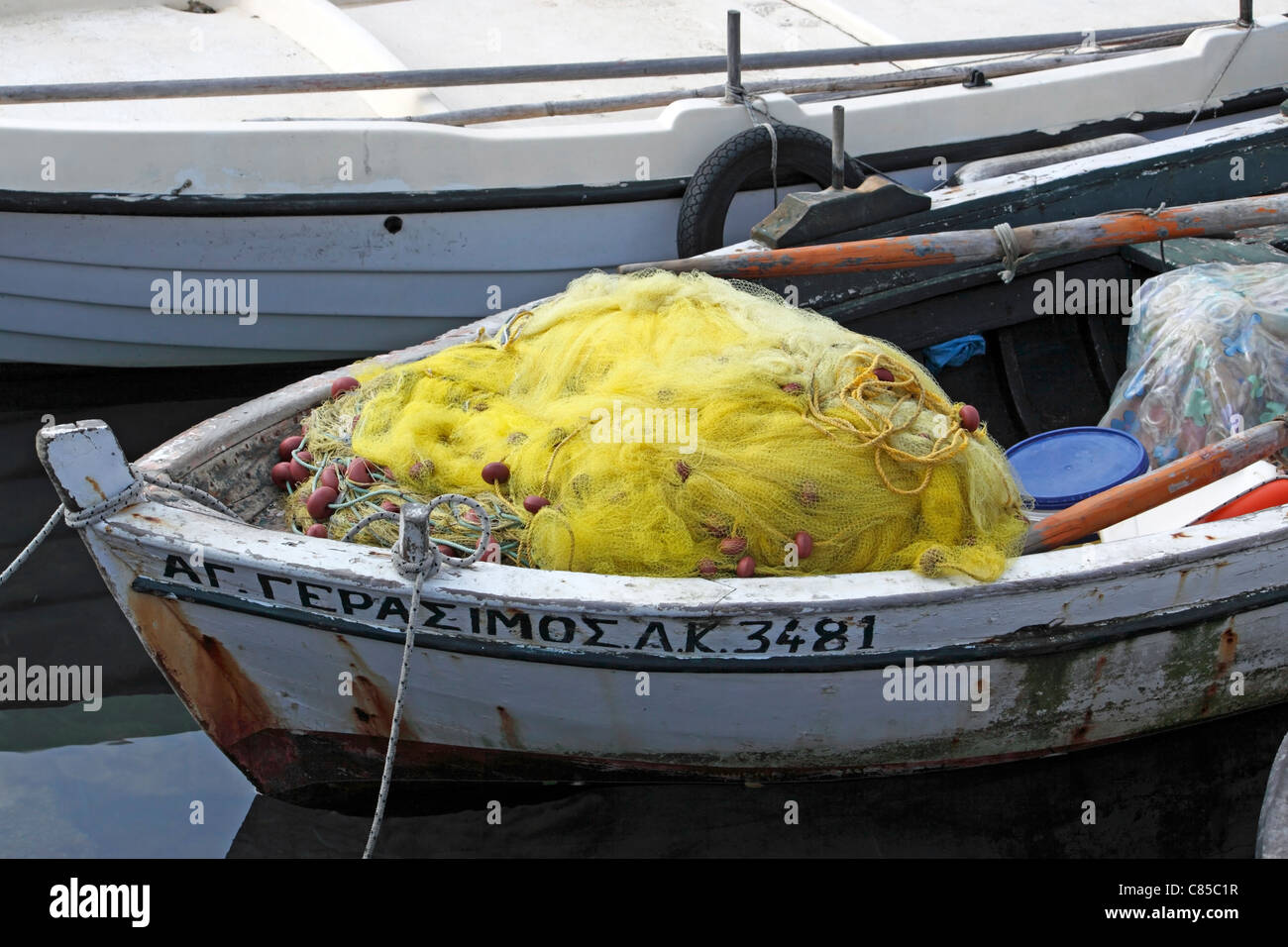 Greek rowing boat hi-res stock photography and images - Alamy