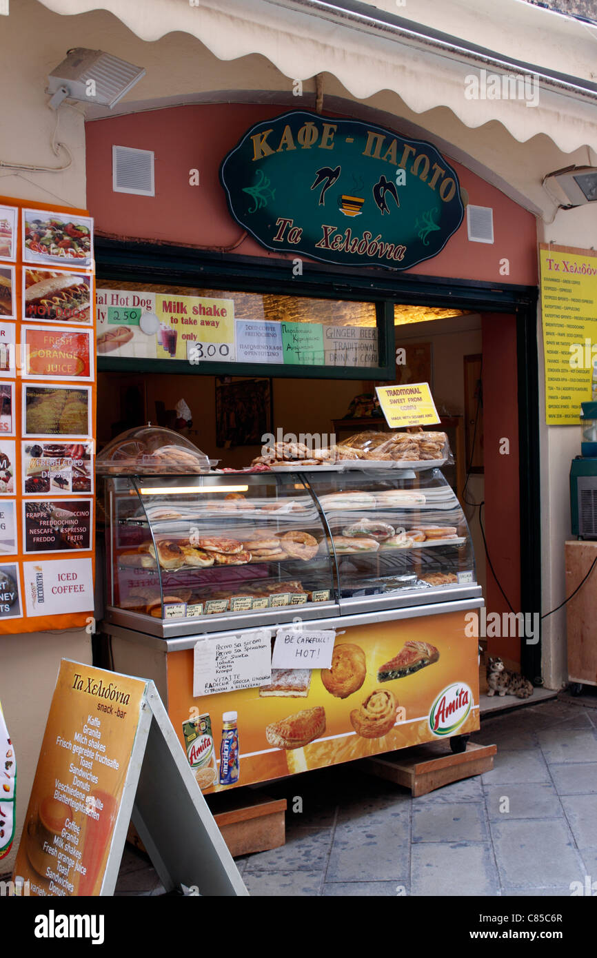 Greek bakery shop hi-res stock photography and images - Alamy