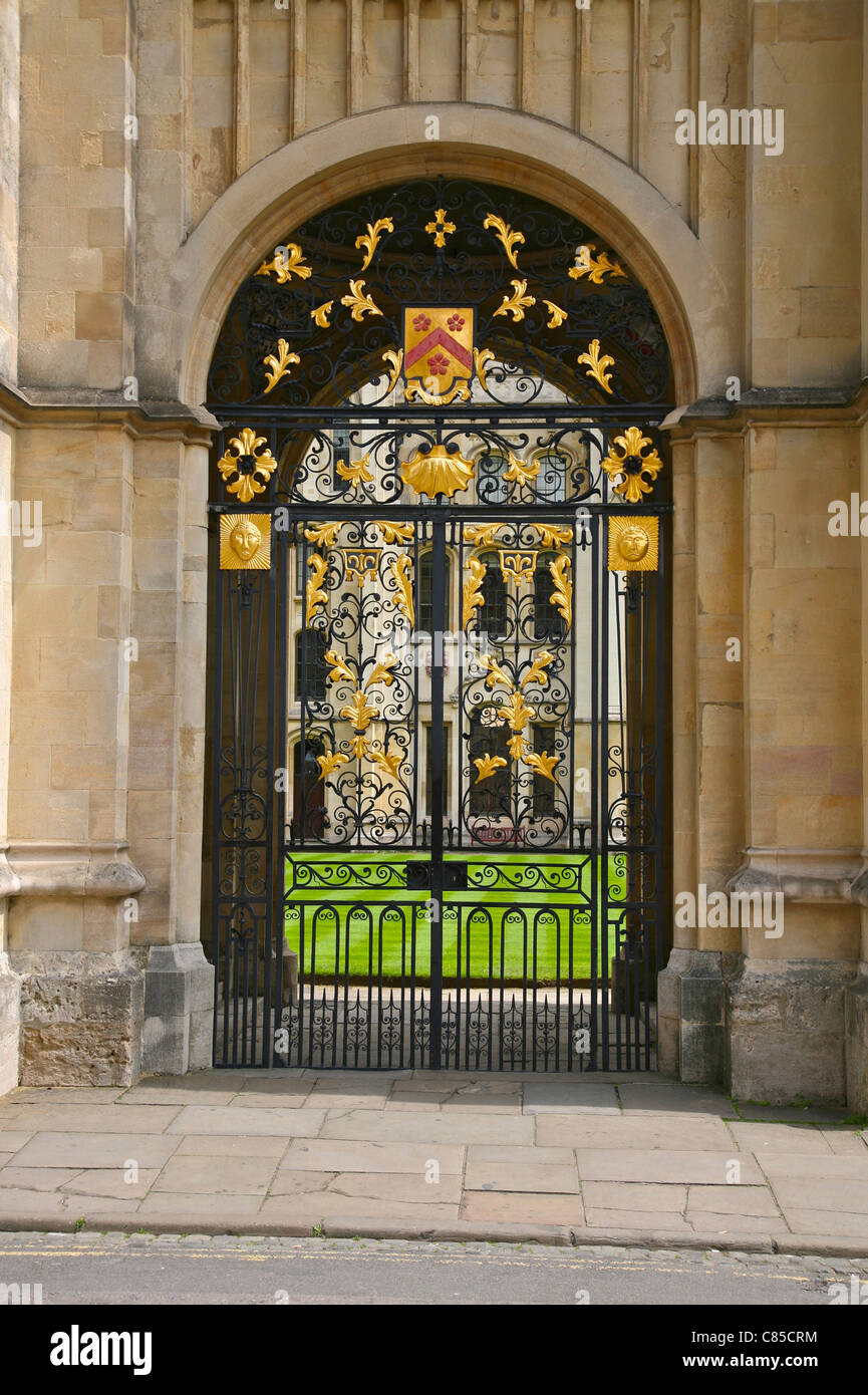 Oxford gateway hi-res stock photography and images - Alamy
