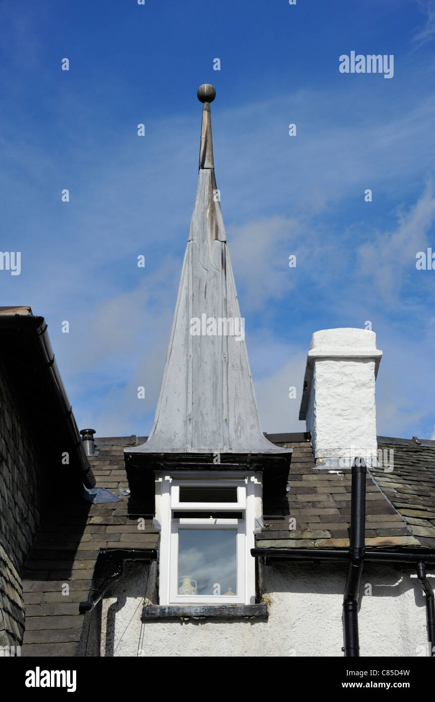Victorian house window hi-res stock photography and images - Alamy