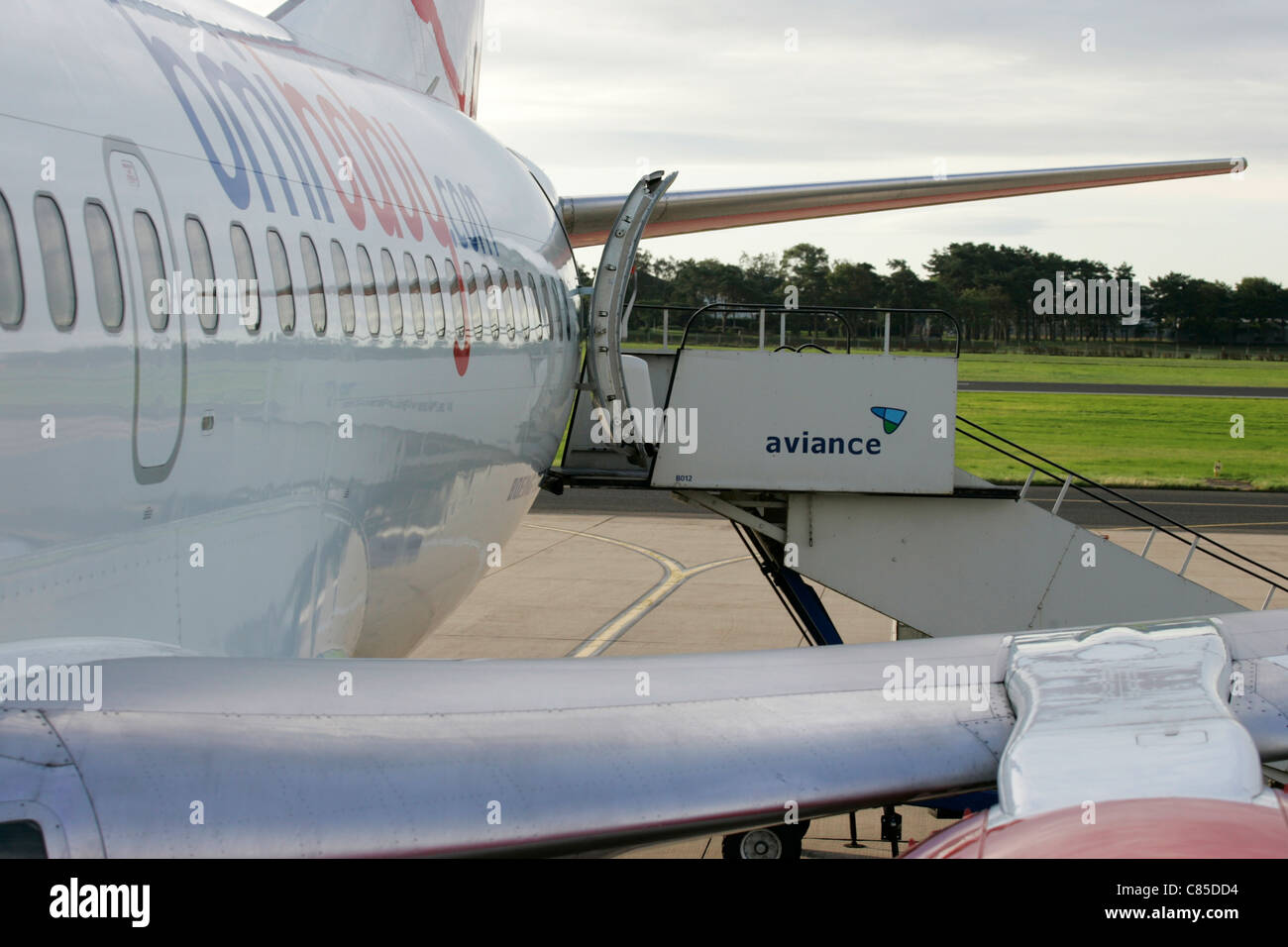 Aircraft rear door hi-res stock photography and images - Alamy