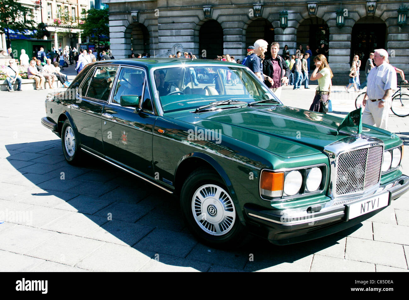 nottingham city council lord mayors bentley official car with ...