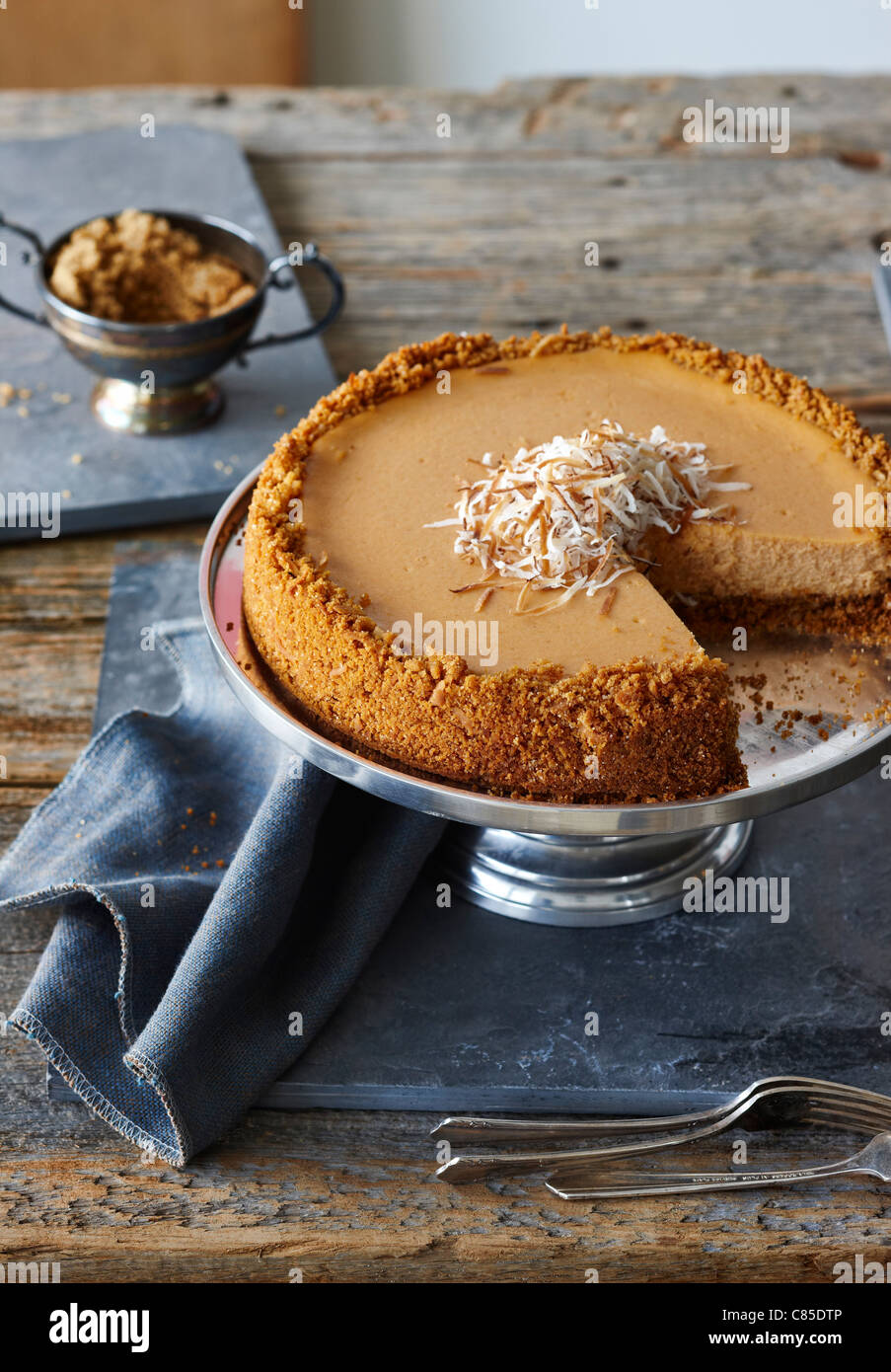 Cheesecake interior hi-res stock photography and images - Alamy