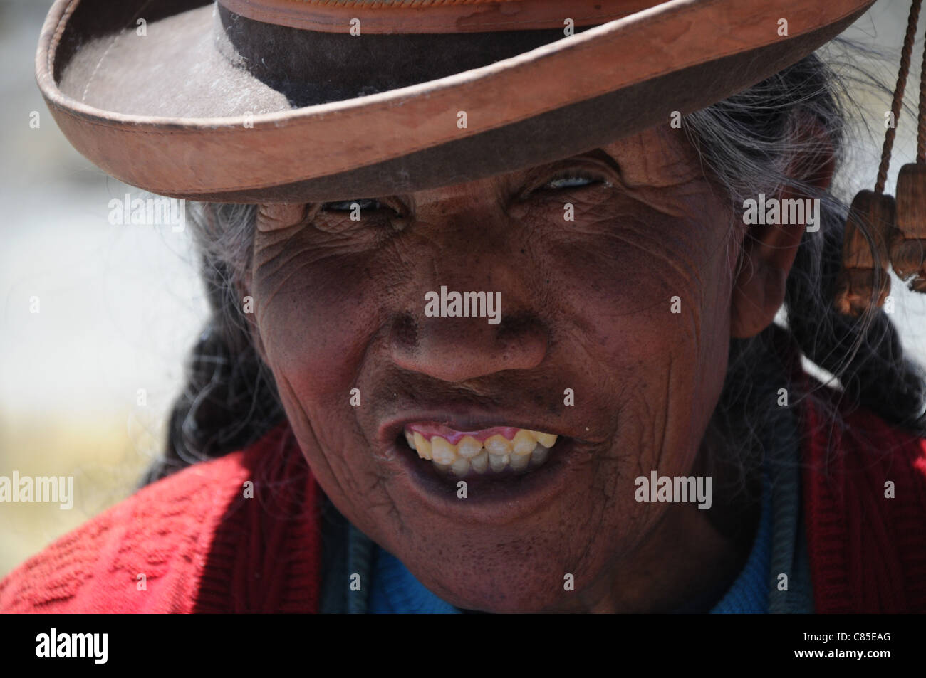 A Peruvian lady near Lake Titicaca, Peru Stock Photo - Alamy
