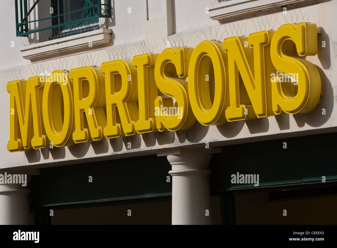 Morrisons logo hi-res stock photography and images - Alamy