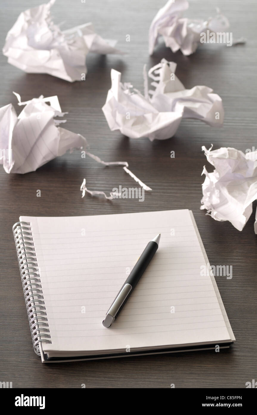 Notebook paper crumpled ripped hi-res stock photography and images - Alamy