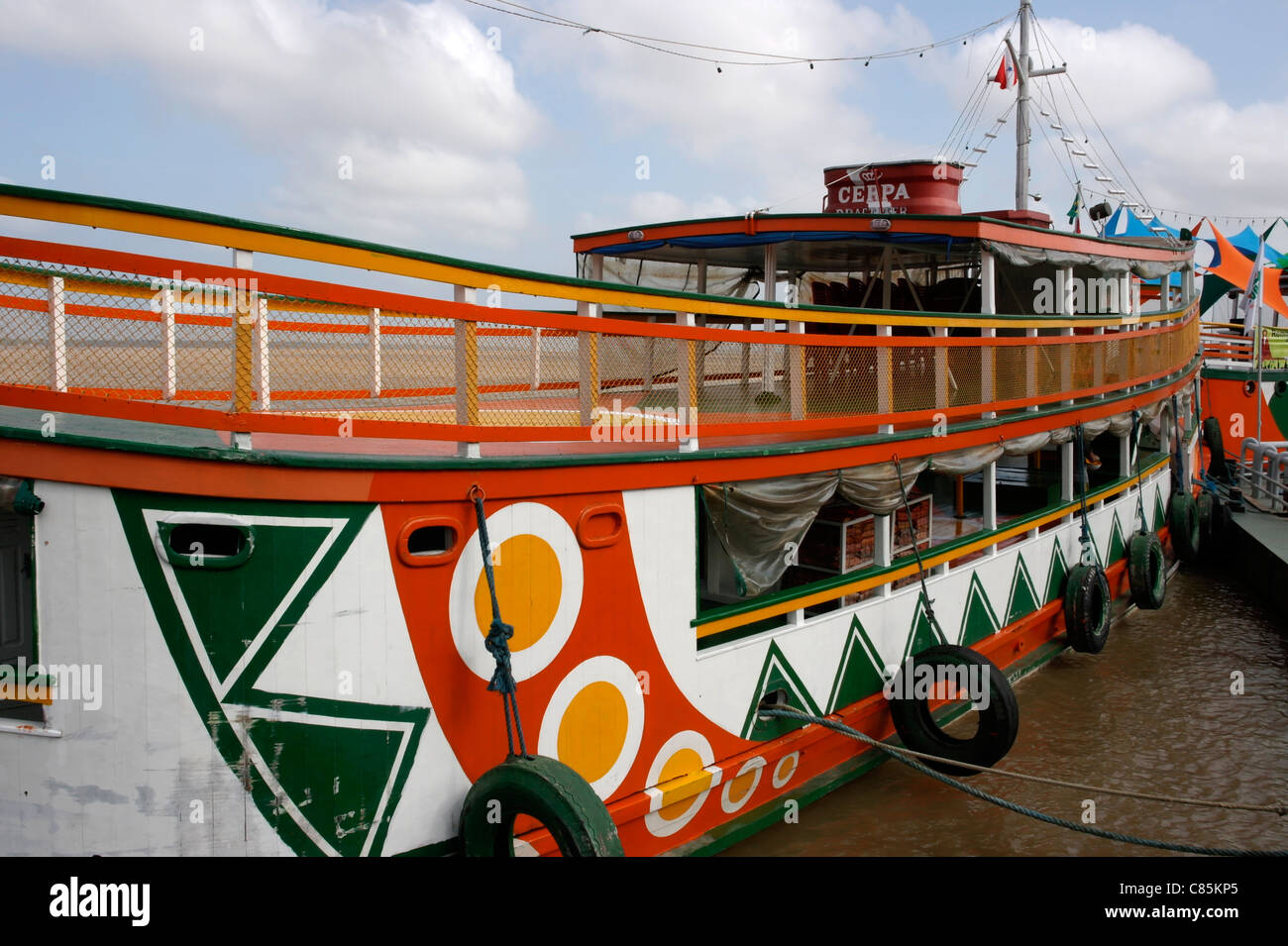 Traditional amazon riverboat hi-res stock photography and images - Alamy