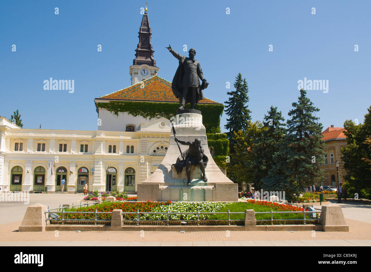Kossuth Lajos statue at Kossuth Lajos ter square Belvaros the city ...