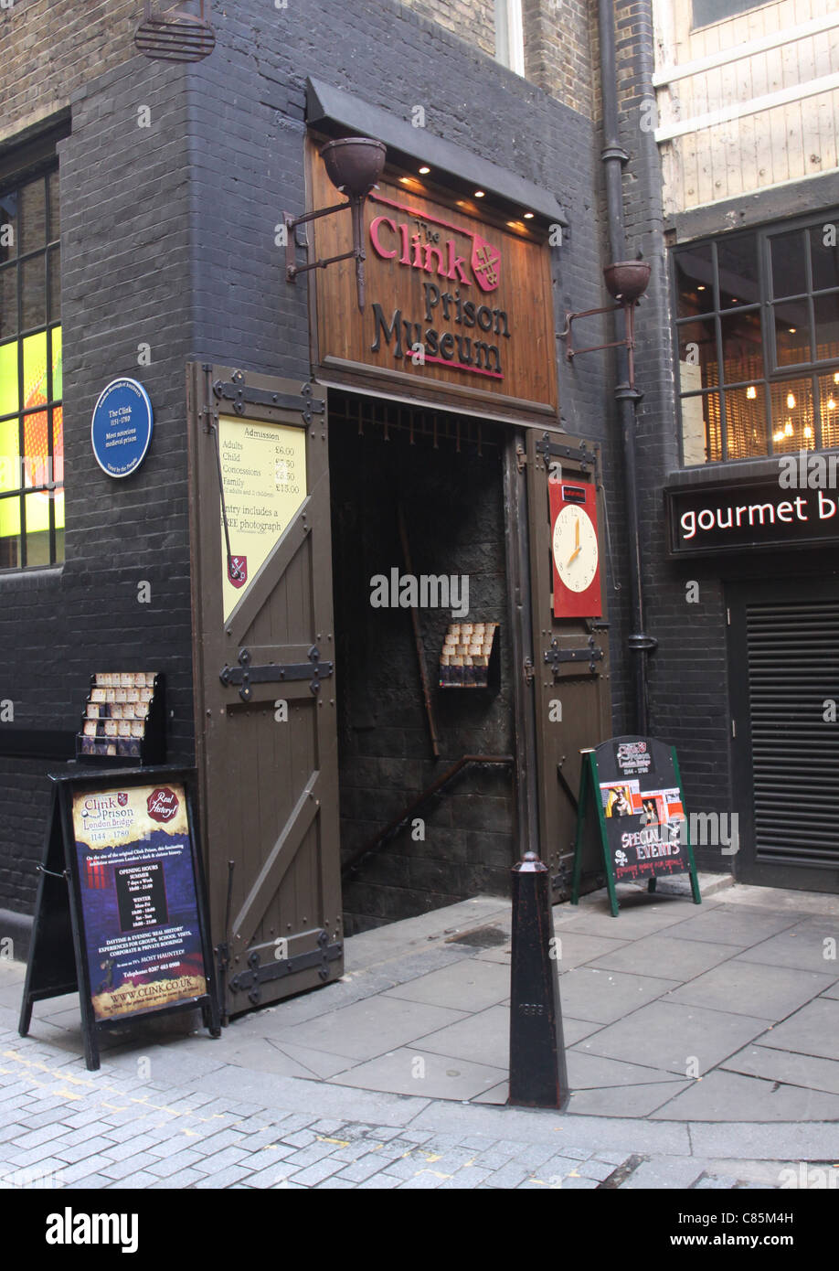 The Clink Prison Museum London England August 2011 Stock Photo - Alamy