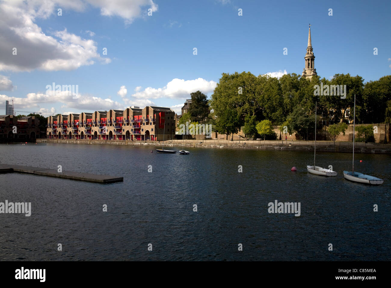 Shadwell basin hi-res stock photography and images - Alamy