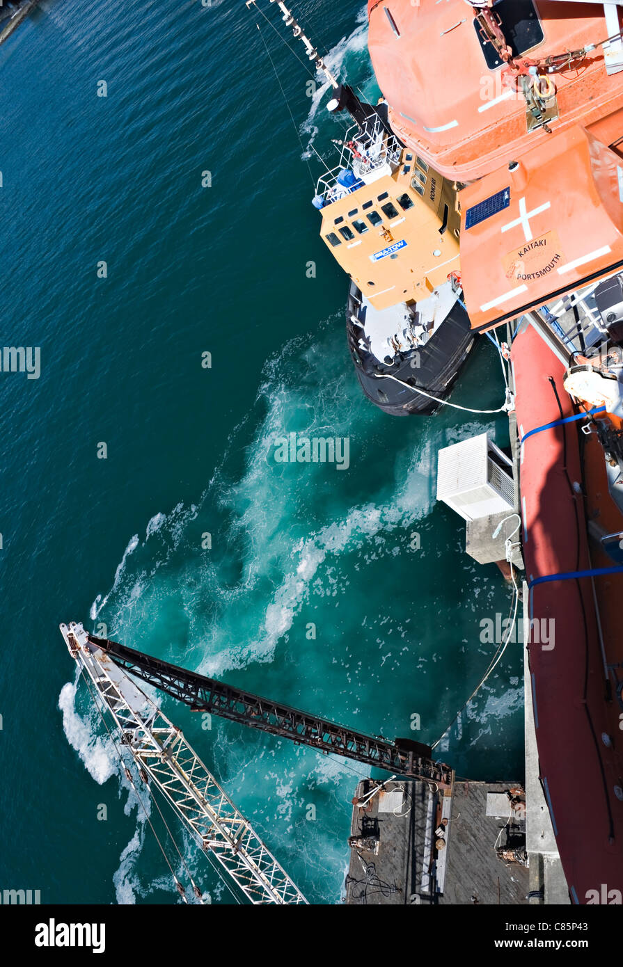 Car ferry docking hi-res stock photography and images - Alamy