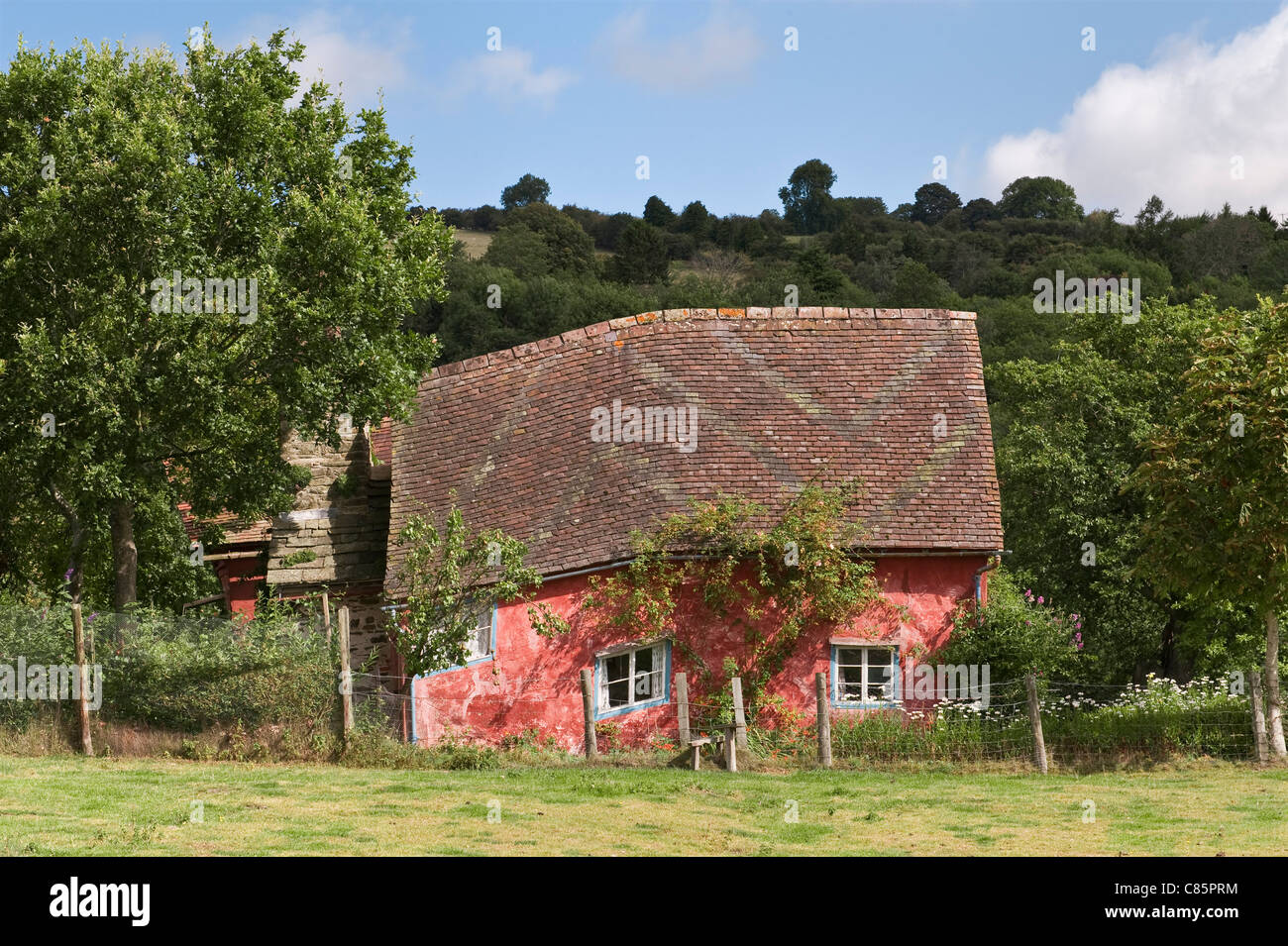 Tilted Cottage High Resolution Stock Photography and Images - Alamy