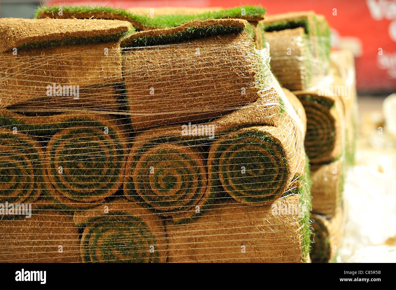 grass roll trim landscaping carpeting Stock Photo - Alamy